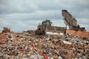 Landfill Near Me Finder [Locator Map + Guide + FAQ]