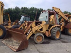 Backhoe Junkyards Near Me [Locator Map + Guide + FAQ]